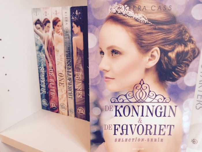The Selection Stories: De koningin & De favoriet (The Selection 0.4 & 2 ...