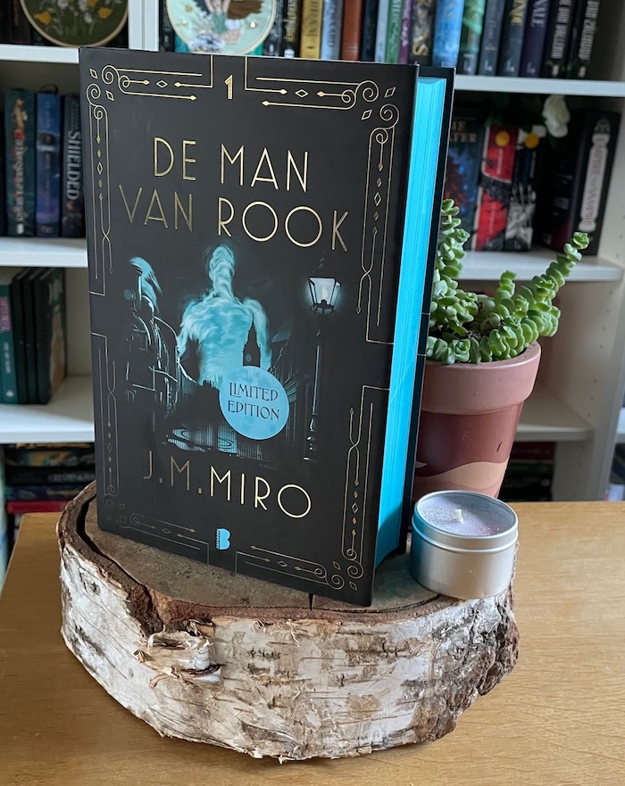 De man van rook – J. M. Miro - Zon en Maan