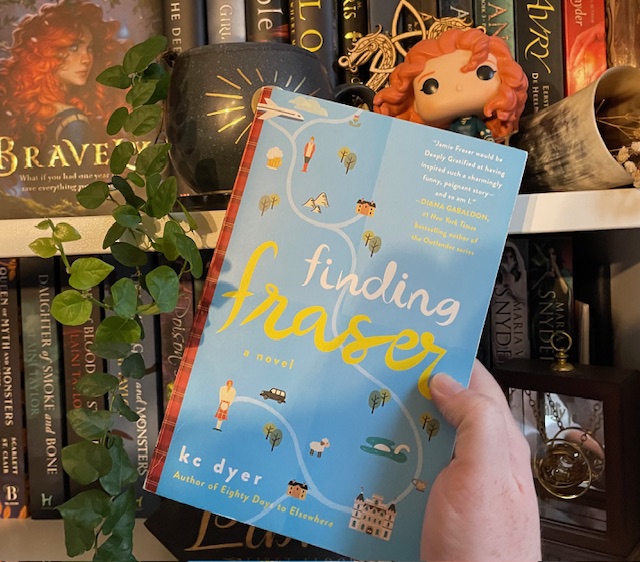 Finding Fraser – K.C. Dyer - Zon en Maan