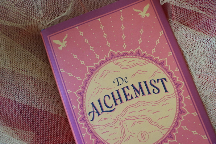 De Alchemist – Paulo Coelho - Zon en Maan