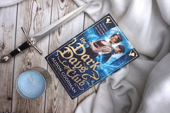 The Dark Days Club (Lady Helen #1) – Alison Goodman - Zon en Maan